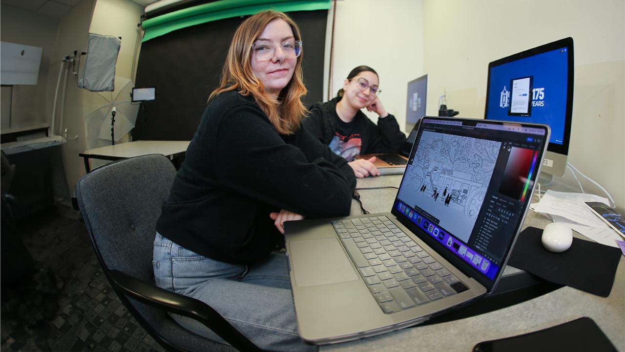 Graphic/Information Design, BA | Central