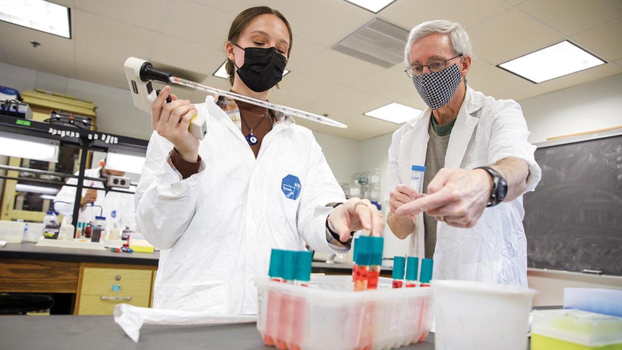 Biomolecular Sciences, BS | Central Connecticut State University